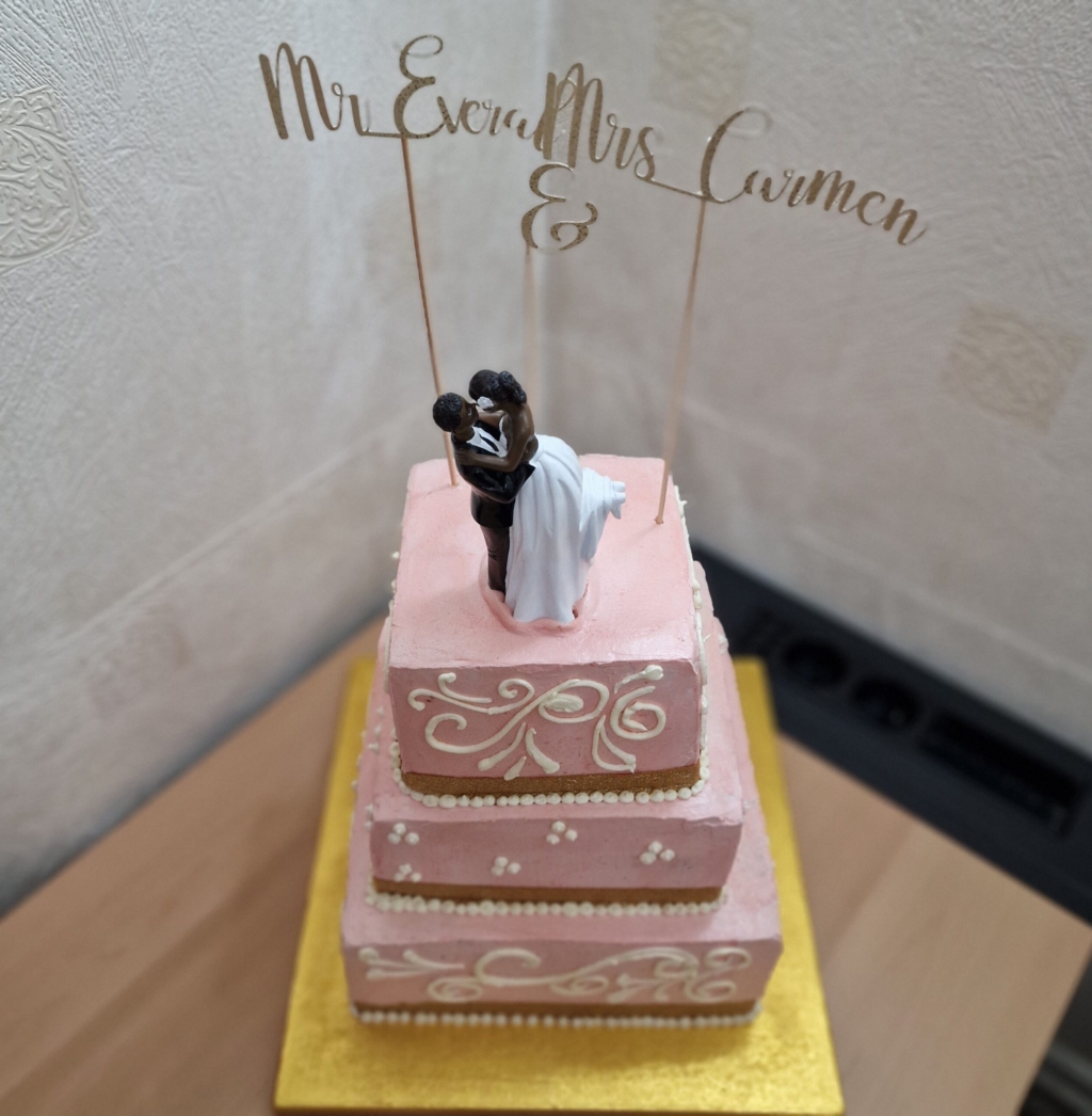 Buttercream Cake – Manchester Cake
